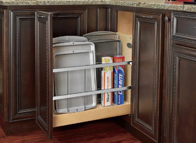 The convienence of Pullout Storage | Pioneer Cabinetry, Inc